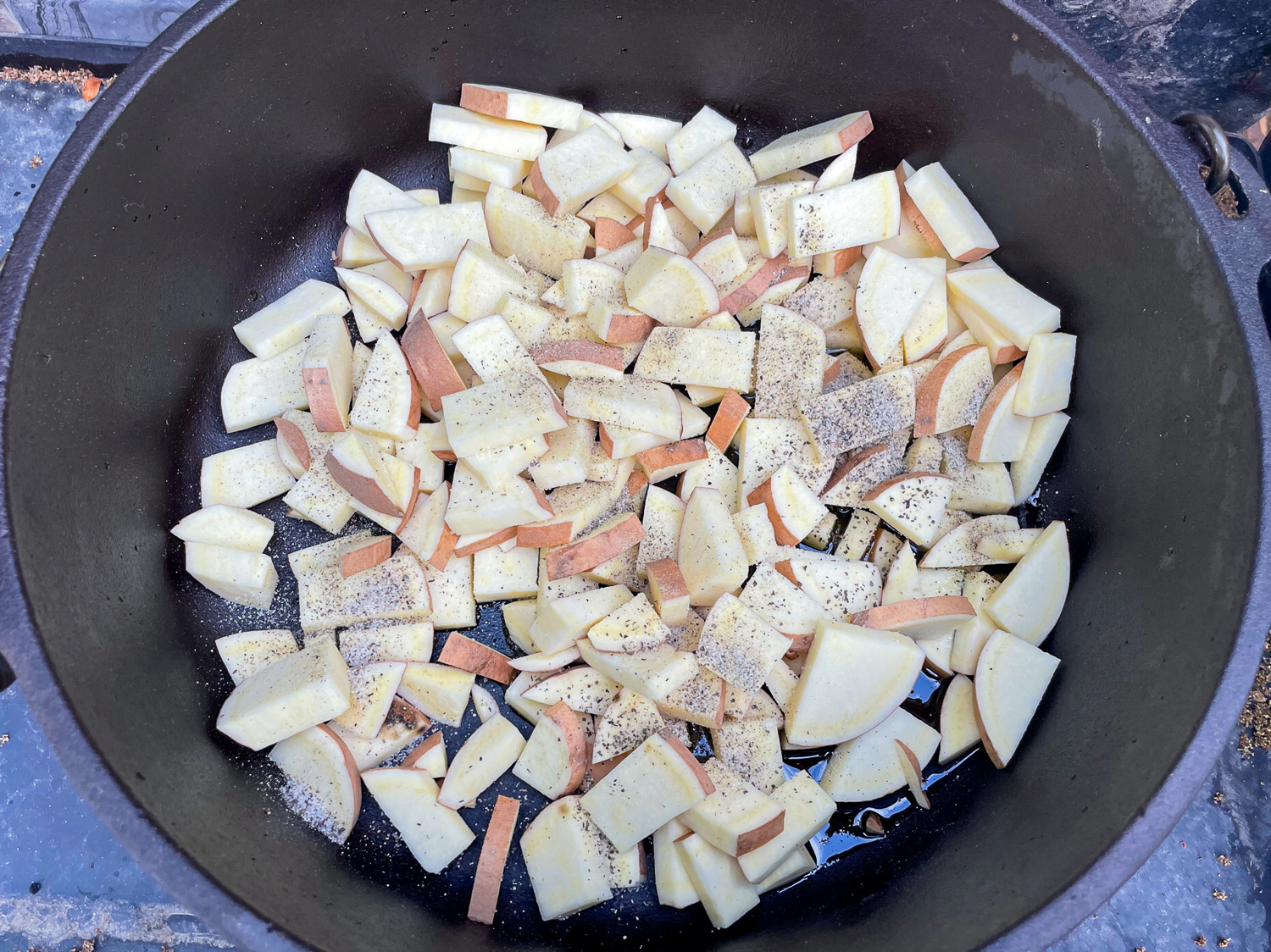 Dutch Oven Mountain Man Breakfast - Dutch Oven Daddy