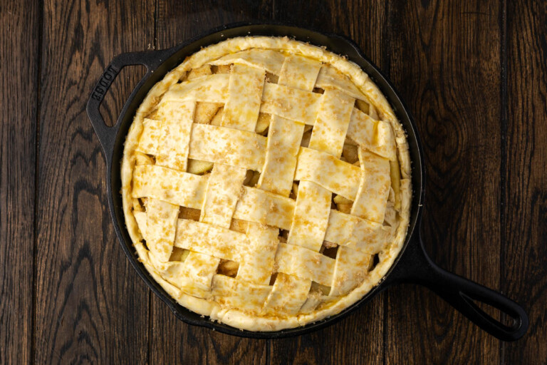 Homestyle Cast Iron Apple Pie - Dutch Oven Daddy